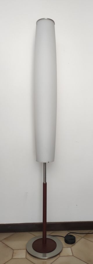 Lampada da terra PANOMA, firmata PENTA