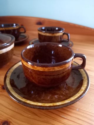 Set 4 tazze con zuccheriera 