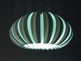 Lampadario a spicchi acrilico bianco