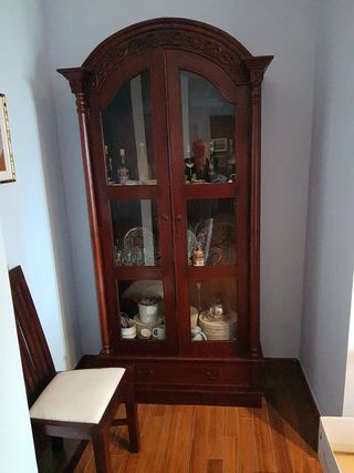 Cristalliera in legno