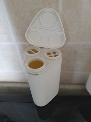 formaggera tupperware