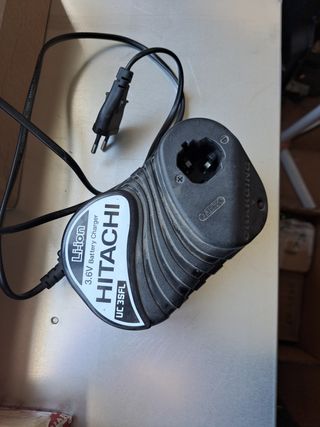 Caricatore Hitachi UC 3FSL 3.6V 