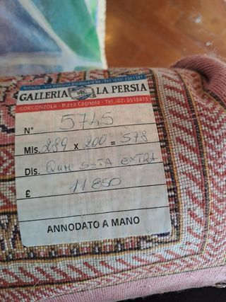 tappeto persiano fatto a mano seta