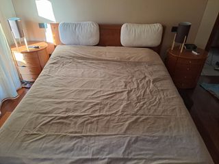 letto più comodini e cassettiera 