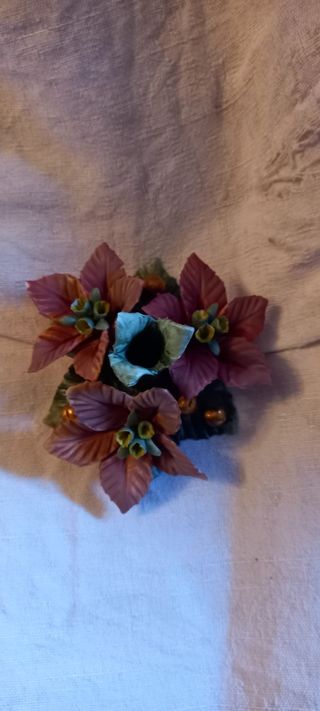 fiori ceramica capodimonte