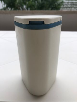 Dispenser Tupperware