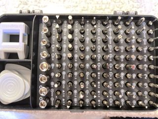 Kit di riparazione, set cacciavite 122 in 1