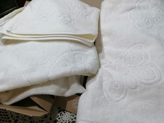 thun telo bagno con coppia asciugamani