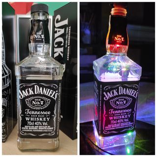 Bottiglia Jack Daniels con luci incluse