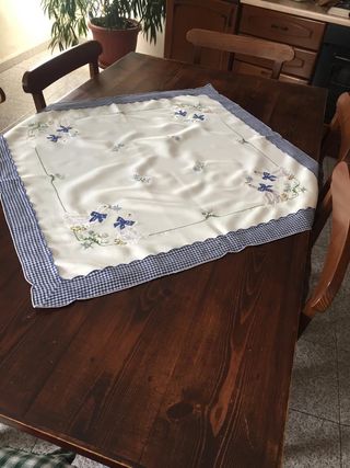 Set 3 pezzi centro tavola e credenza 