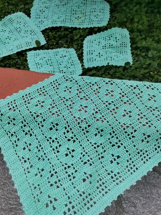 Set 4 centrini handmade all uncinetto in cotone 