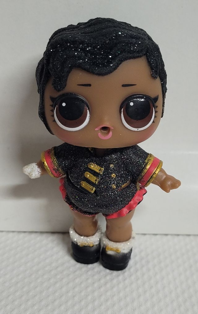 Muñeca Lolo Surprise de segunda mano por 10 EUR en Vigo en WALLAPOP