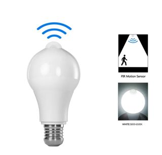 lampadina con sensore di movimento 