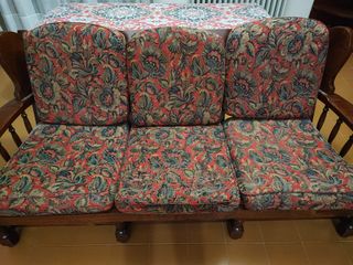 Divano vintage in legno