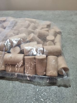 95 Tappi sintetici