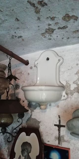 lavandino di ceramica