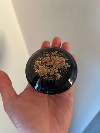 Portagioie in porcellana