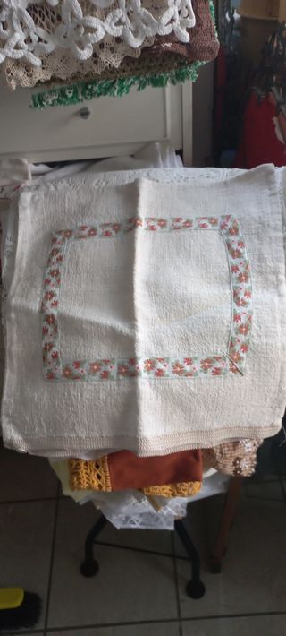 4 federe in stoffa grezza di una volta ricamate