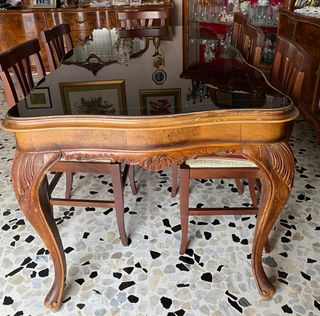 Bellissimo tavolo in legno+6 sedie 