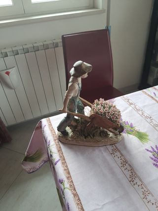 Statua porcellana