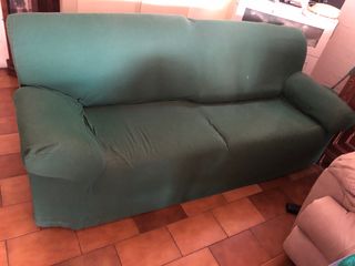 Divano fisso a tre posti 