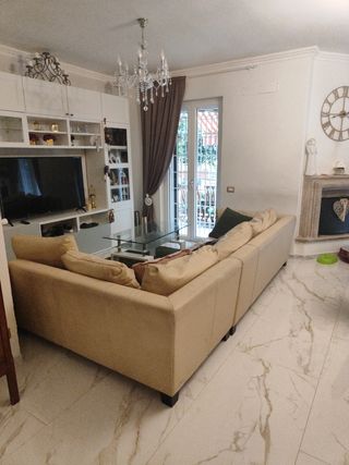 Divano in vera pelle beige