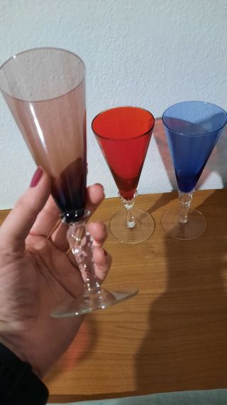 3 bicchieri colori spaiati