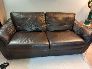 vendo divano letto in pelle 