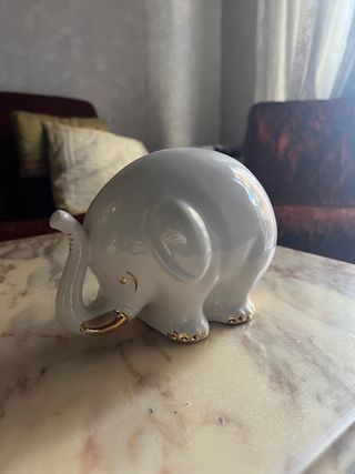 Soprammobile in ceramica