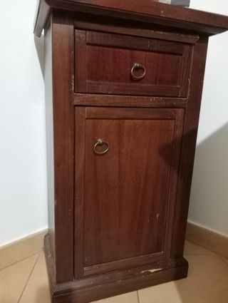 vendesi stanza completa o pezzi singolarmente