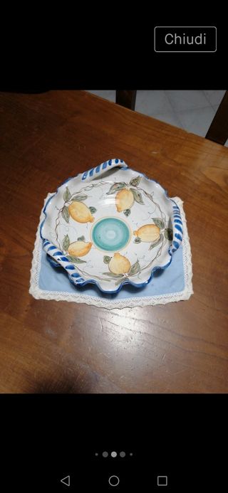 Centrotavola Vietrese dipinto a mano 28cm diametro