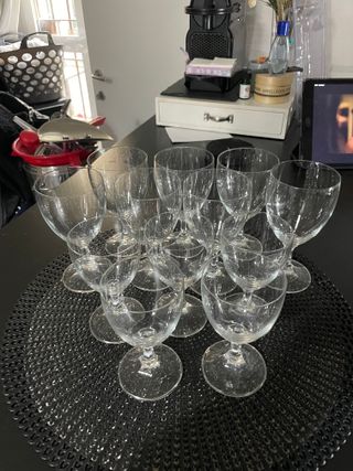 Servizio di 5 Bicchieri vino + 7 Bicchieri acqua