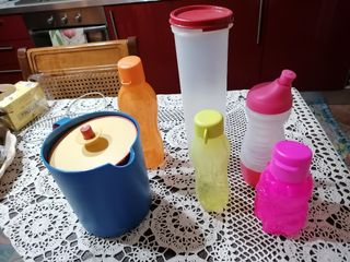 Tupperware in blocco 