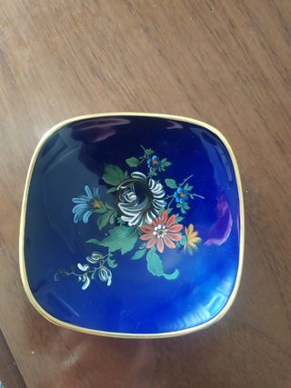 Limoges, piattino decorato a mano