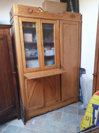 armadio della nonna da cucina di una volta