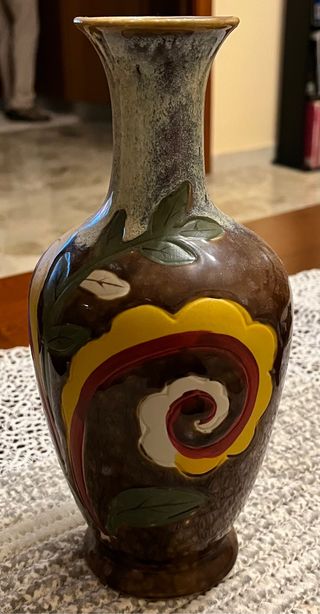 Vaso di ceramica dipinta
