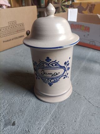 contenitore per sale o altro 