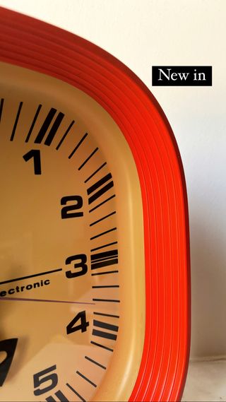 Orologio da parete Kienzle Space Age