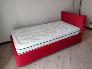 Letto contenitore singolo con materasso