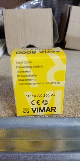 INVERTITORE VIMAR 8000 COD 8013