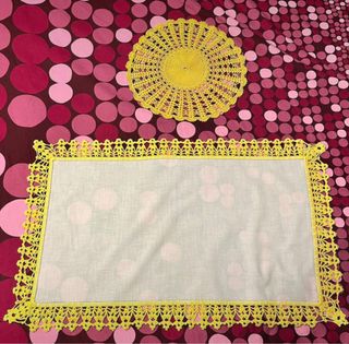 Centrini fatti a mano