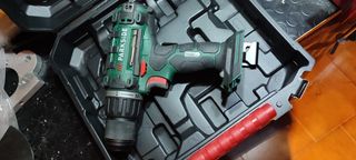 avvitatore parkside usato con caricabatteria .....
