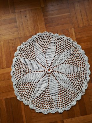 Centro tavola vintage fatto a mano diametro cm. 35