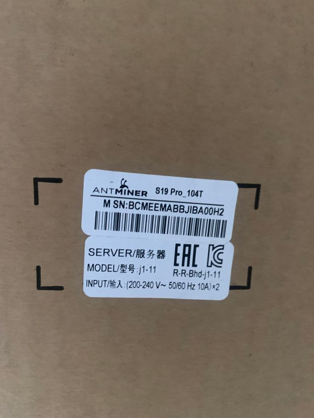 ANTMINER S19j Pro 104TH de segunda mano por 1.499 EUR en Madrid en WALLAPOP
