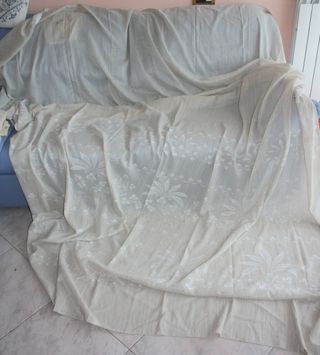 Tendone ecru’ semiopaco con decorazioni floreali