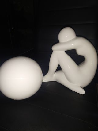 Set donna+palla bianca smaltata decorazione