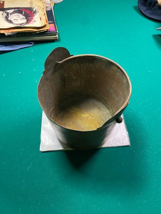 Secchio in rame con manico