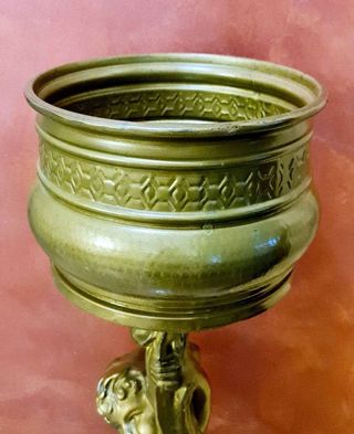 Vaso portapiante in bronzo