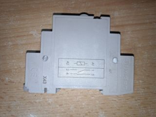 FINDER 22.23.9.024.4000 Relè 1 NO + 1 NC 24VDC 20A