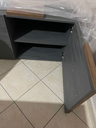 Mobile basso, mobile tv, parete attrezzata 